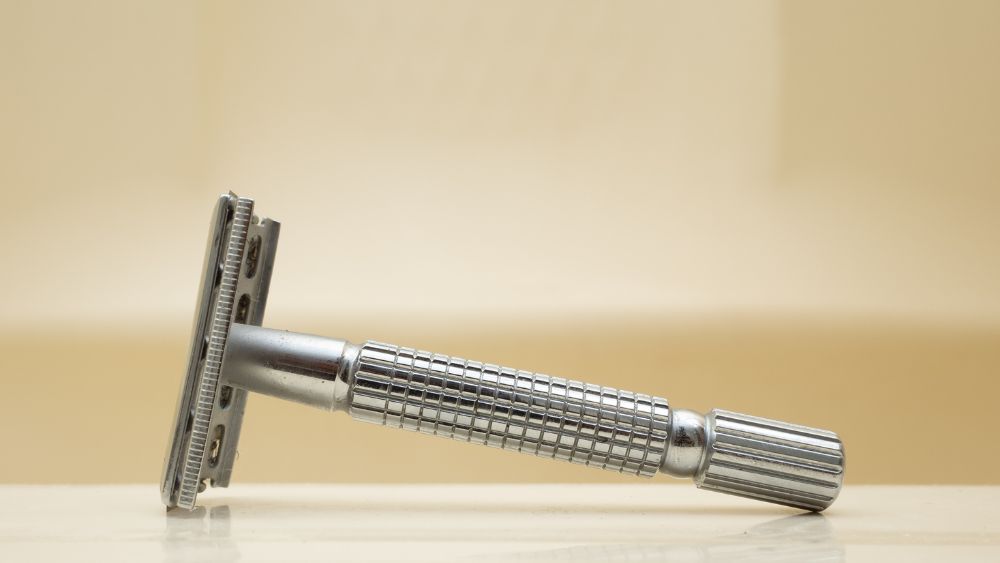 5 Websites to Wholesale Safety Razors in the Uk 2025 - Color Fans